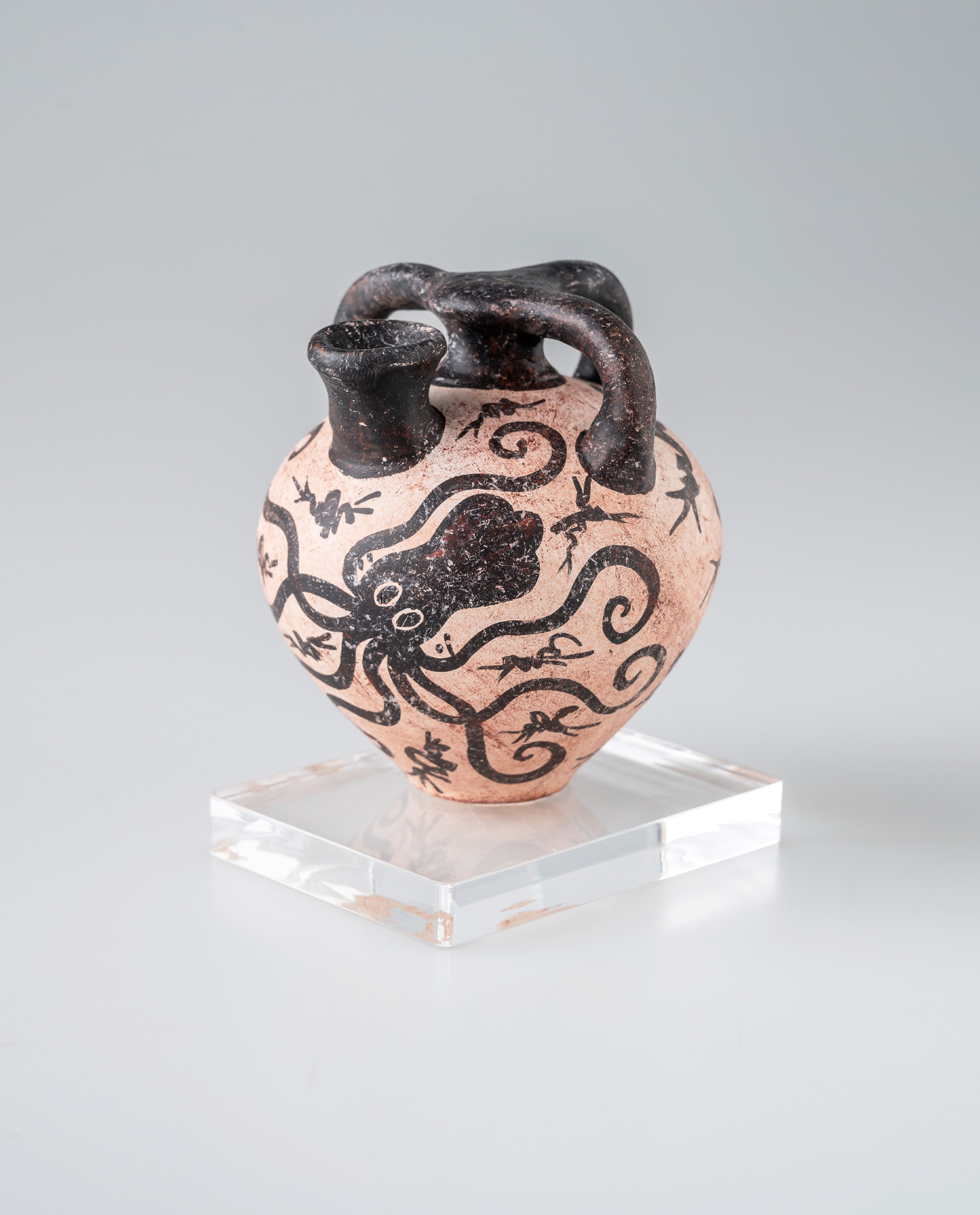 THREE-HANDLED OCTOPUS JAR | Mediterraneo Eshop